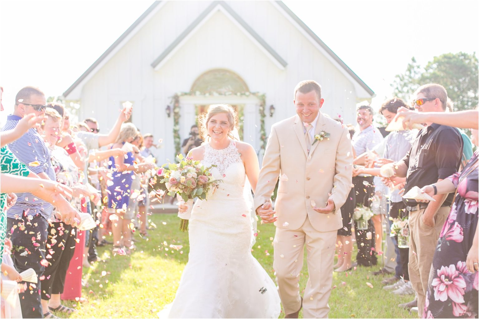 A Summer Wedding at Magnolia Mule Barn | Jessica + Josh ...